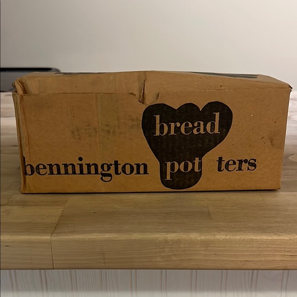 Bennington | Kitchen | Nib Vintage Bennington Potters Bread Potters ...